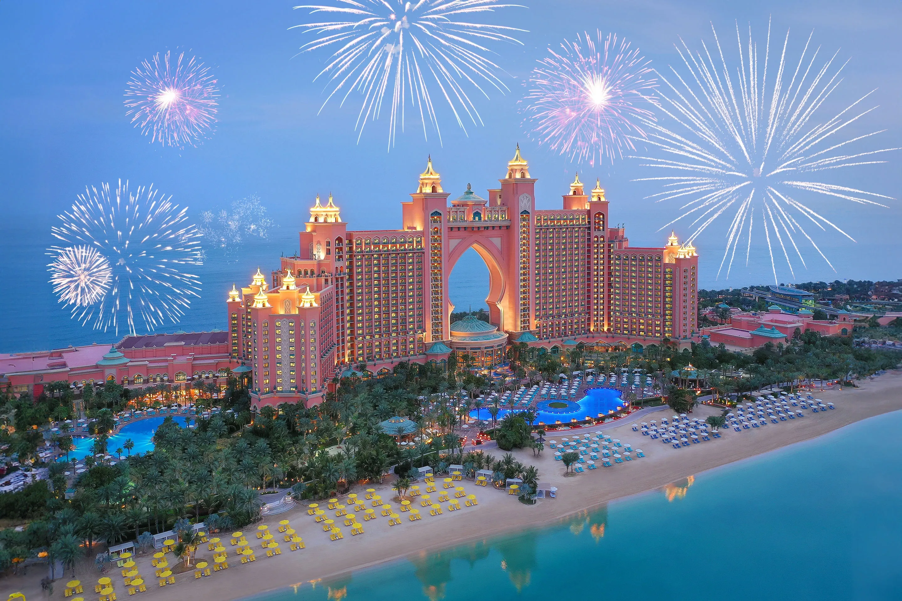 Atlantis, The Palm: Best Beach hotel in Dubai (with a view) Near Palm Jumeirah