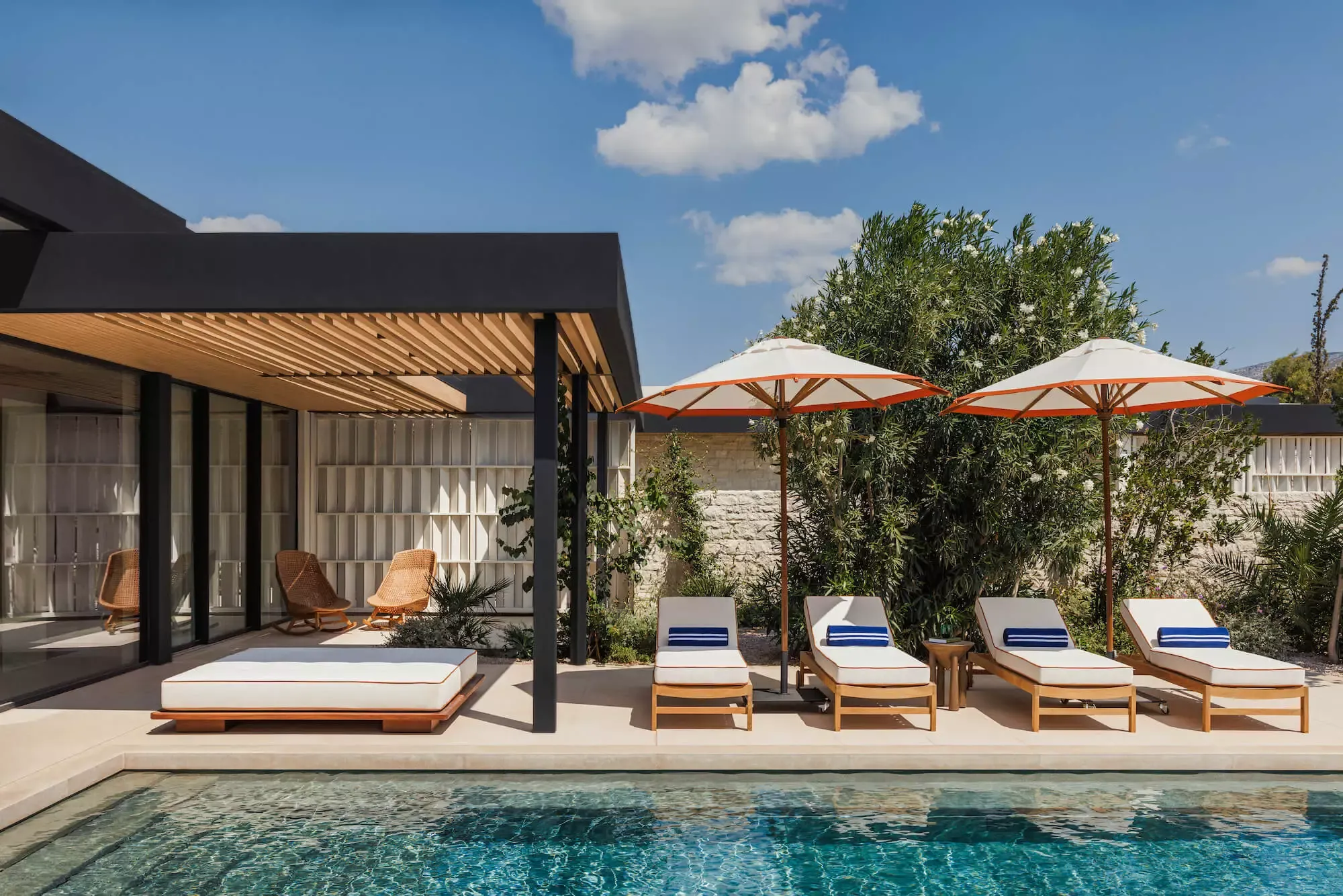 Special Holiday Offers in Athens | One&Only Aesthesis