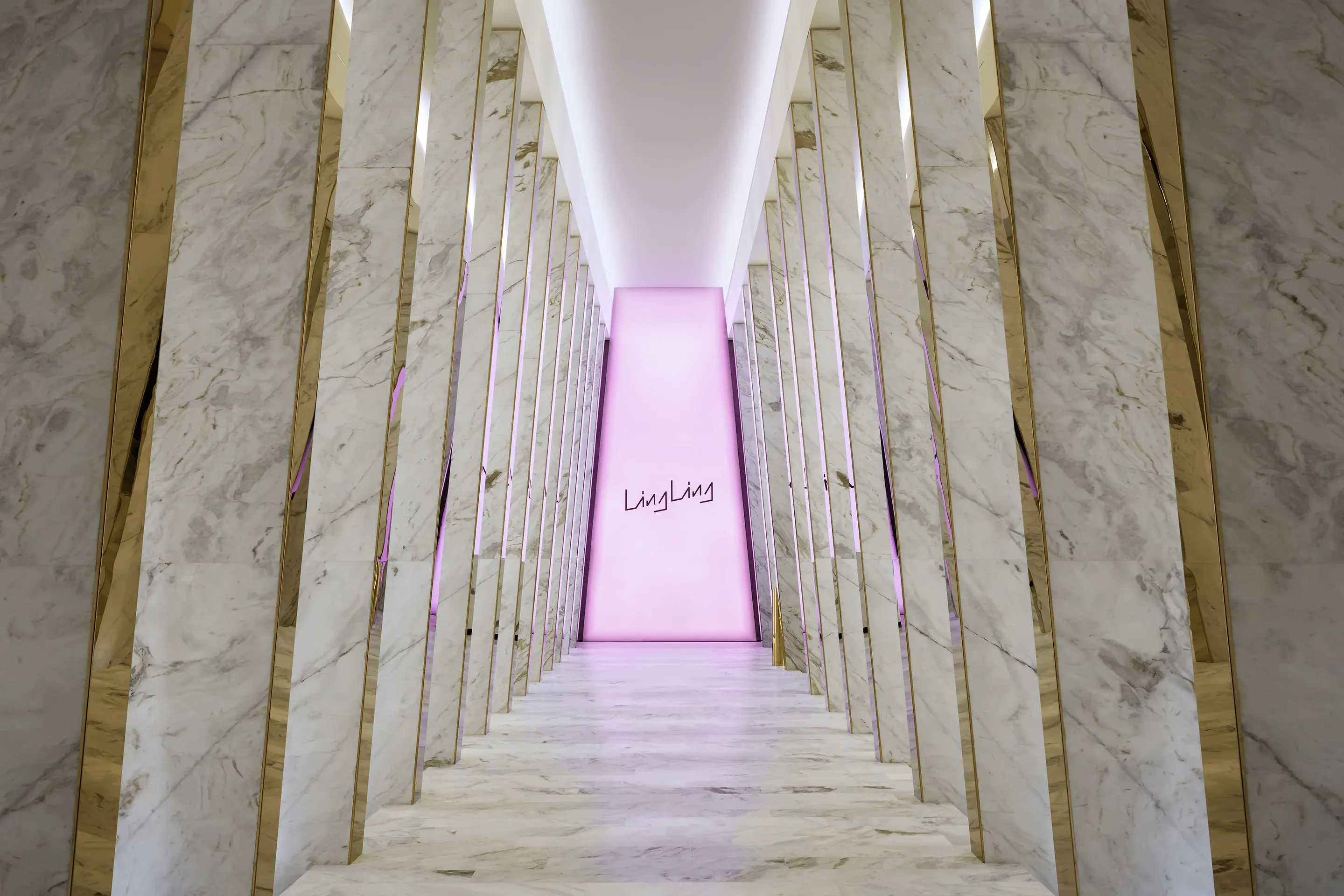 Explore Our Gallery @ Ling Ling Restaurant Dubai